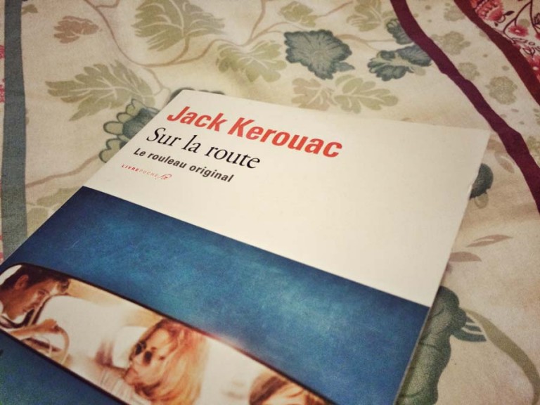 SUR LA ROUTE DE JACK KEROUAC - Livrepoche.fr